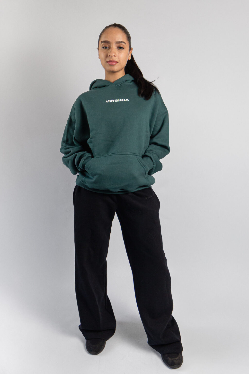 BUZOS VIRGINIA BOXY (GIRL) – VIRGNIA OFICIAL